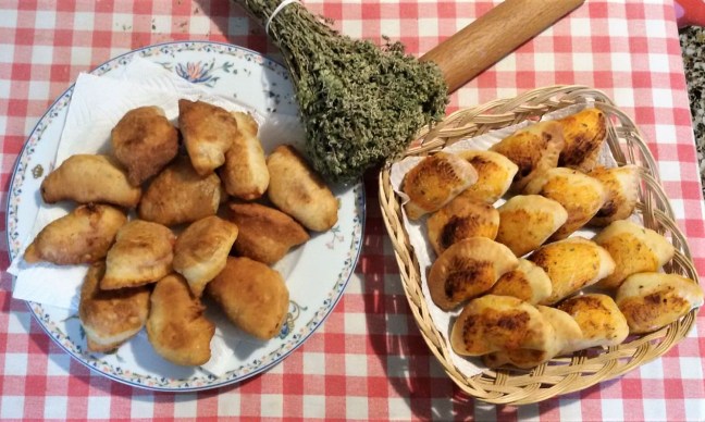Mini calzoni con prosciutto e mozzarella – "KITCHEN & CLUE"