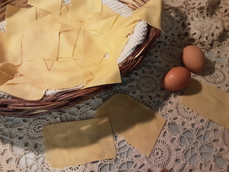 “Mandilli de saea” ( fazzoletti di seta genovesi) – "KITCHEN & CLUE"