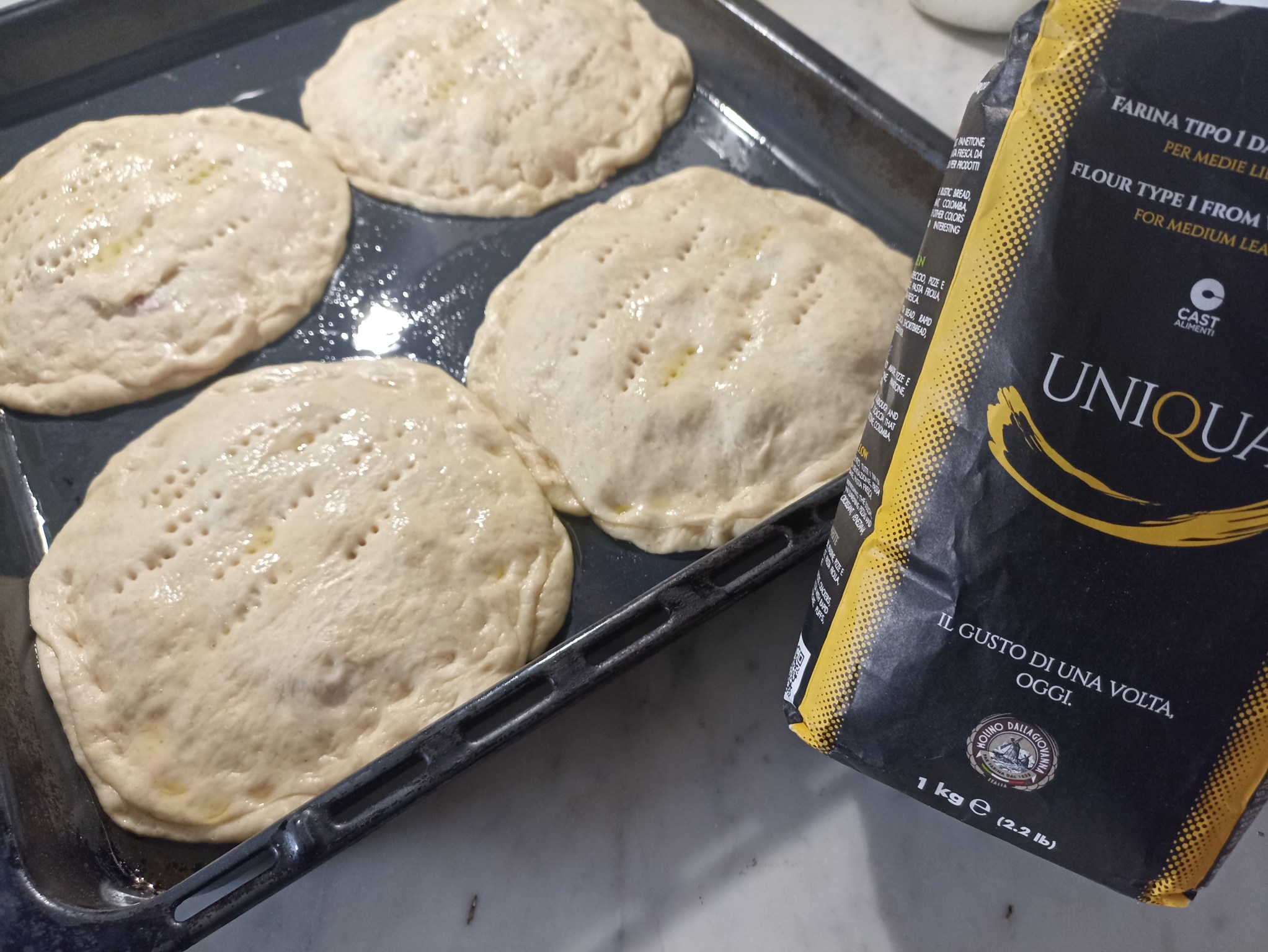 kizoa focaccia ligure con salciccia. – "KITCHEN & CLUE"